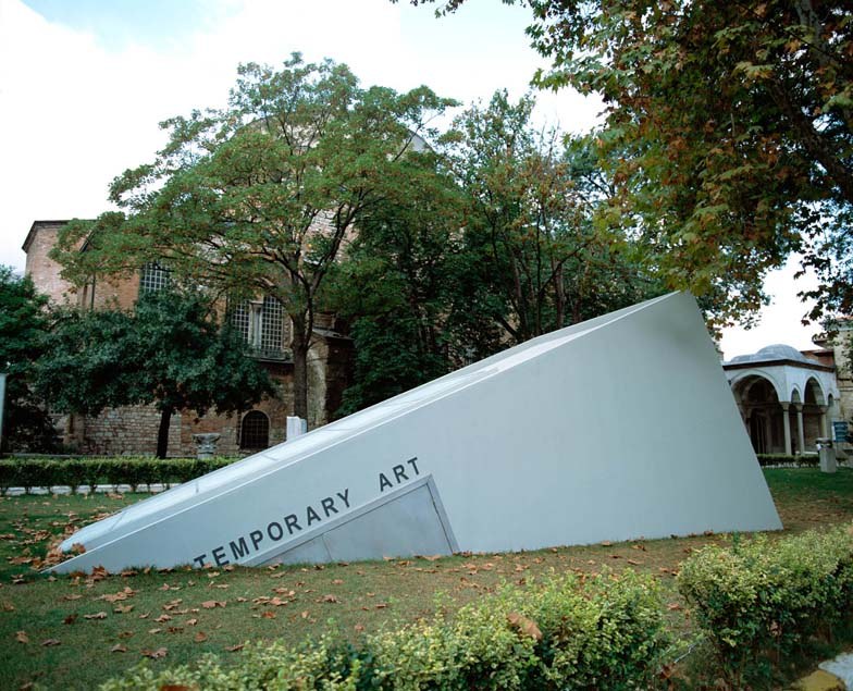 MASSIMODECARLO – Elmgreen & Dragset: Sculptures